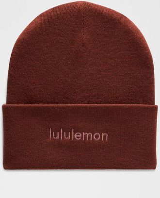 lululemon Bonnet Warm Revelation Wordmark - Rouge