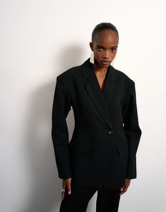 Topshop Taillierter Blazer in Schwarz mit Schulterpolstern