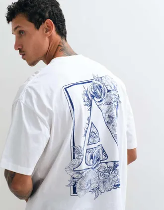 AllSaints Anthos - T-shirt &agrave; manches courtes avec logo graphique et imprim&eacute; au dos - Blanc