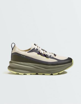 Oysho OY/TR 850 en vert