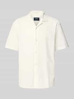 Mc Neal Regular Fit Freizeithemd mit Lochstickerei