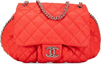 Chanel Hobo Bags - Large Quilted Lambskin Chain Around Flap - Gr. unisize - in Rot - f&uuml;r Damen