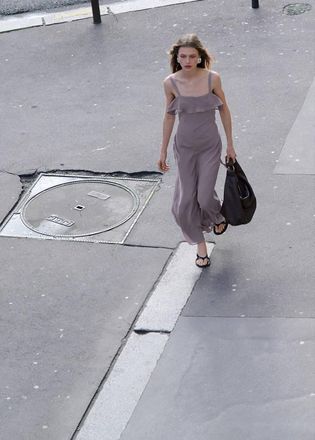 Mango Robe longue &agrave; volants lilas - Femme - S - MANGO