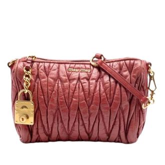 Miu Miu Sac port&eacute; &eacute;paule doccasion - Femme - Pre-owned - Rouge - Taille: ONE Size