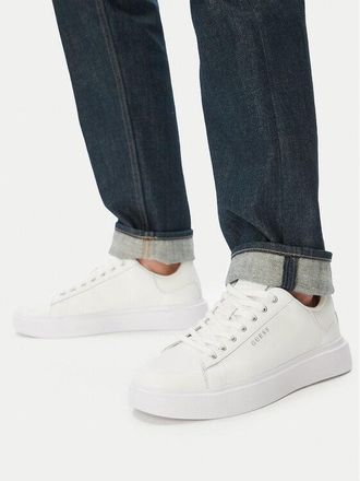 Guess Sneakers FMJAVI LEA12 Wei&szlig;