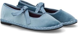 Shoes & Blues Ballerines plates pour femme avec tissu doux velours, l&eacute;g&egrave;res, agr&eacute;ables au toucher et tr&egrave;s faciles &agrave; enfiler, id&eacute;ales pour le quotidien. Fermeture &agrave; 