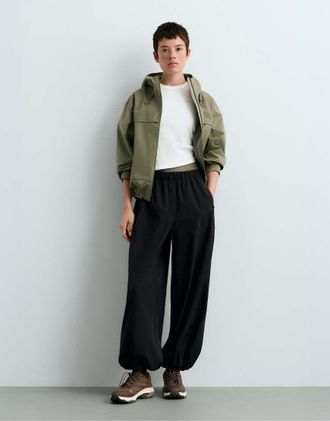 Oysho pantalon ballon imperm&eacute;able 10k noir