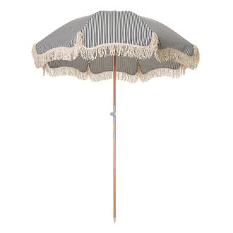Business & Pleasure Co Parasol frangé Premium Business & Pleasure Co