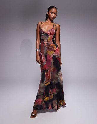 Asos Robe longue en tulle imprim&eacute; fleuri flou &agrave; coutures apparentes - Rose-Multicolore
