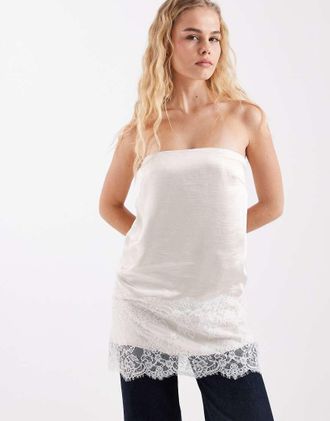 4th & Reckless Top bandeau en satin bord&eacute; de dentelle - Beige-Neutre