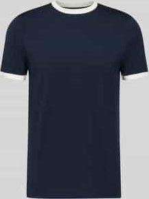 Mc Neal Slim Fit T-Shirt mit Rundhalsausschnitt