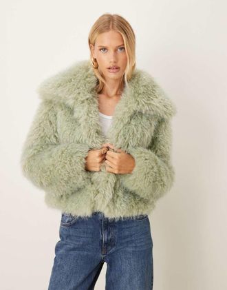 Asos Veste courte en fausse fourrure - Sauge-Vert