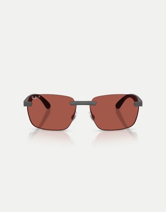 Ray-Ban Rb4470 Lunettes de soleil ultra irr&eacute;guli&egrave;res &agrave; verres polaris&eacute;s rouges - Gris sable