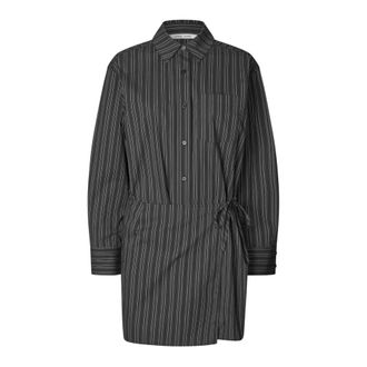 Sams&oslash;e & Sams&oslash;e Lang&auml;rmliges Mini-Hemdkleid mit Nadelstreifen - - Dresses - Damen - Schwarzk - S