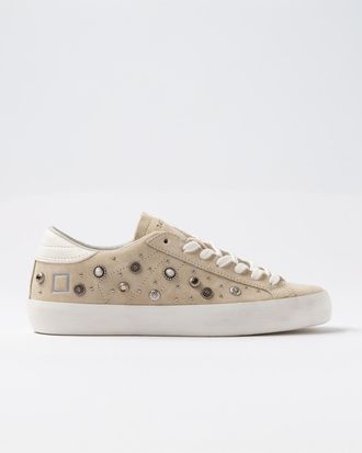 D.A.T.E. hill low studs beige
