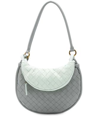 Bottega Veneta 2012-2025 kleine Bicolor Intrecciato Gemelli Beuteltasche aus Lammleder - Grau