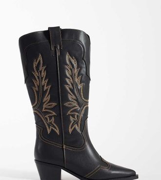 Asos Curve - Celestine - Flache, kniehohe Westernstiefel in poliertem Schwarz