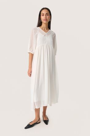 Soaked In Luxury Kleid Feminine Form Whisper White