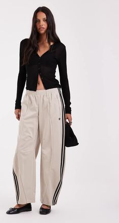 adidas Originals pantalon de surv&ecirc;tement Firebird &agrave; jambe barrel beige-Neutre