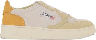 Autry Medalist Sneakers - Nude
