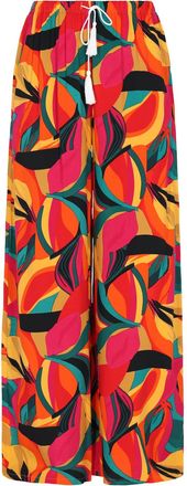 Izia Hose Fashion Look
