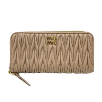 Miu Miu Portefeuille long Matelass&eacute; Pre-owned (bi-pli) - Femme - Pre-owned - Beige - Taille: ONE Size