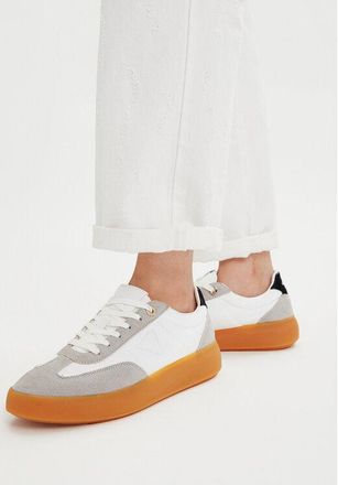 Guess Sneakers FLPPAR FAB12 Wei&szlig;