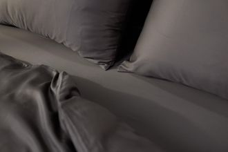 Emma Premium+ Kopfkissenbezug 40x80 - dunkelgrau