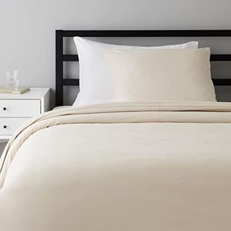 Amazon Basics Parure de Lit 1 Personne 2 Pièces en Flanelle Douce et Chaude, Housse de Couette 135 x 200 cm et 1 Taie doreiller 80 x 80 cm, Beige Uni