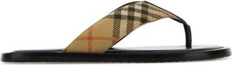 Burberry Homme, Chaussures, Beige, Taille: 45 EU Tongs Pavilion