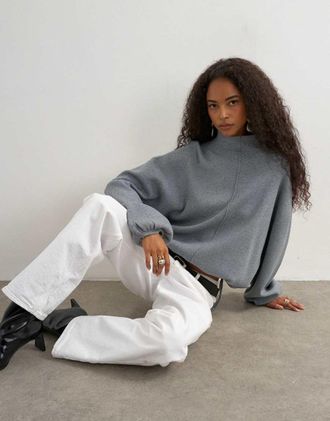 Topshop pull en maille &agrave; col montant resserr&eacute; &agrave; la base ensemble coordonn&eacute; gris