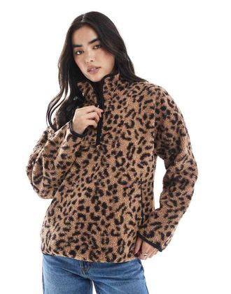 South Beach Veste &agrave; col zipp&eacute; en imitation peau de mouton &agrave; imprim&eacute; l&eacute;opard-Brown