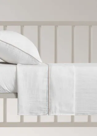 Mango Drap plat berceau gaze de coton liser&eacute; en contraste blanc - Home - 100x150cm - MANGO HOME