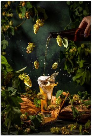 Wallario Outdoor-Poster f&uuml;r Garten oder Balkon Braukunst - Hopfenkaltschale, Motivbanner Gr&ouml;&szlig;e: ca. 60 x 90 cm, Outdoor-Bild