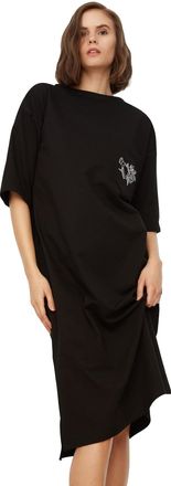 Trendyol Trendyol Damen Gesticktes Viel Geschnittenes Gestricktes Kleid Dress, Schwarz, M EU