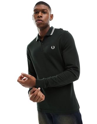 Fred Perry Lang&auml;rmliges Poloshirt in Nachtgr&uuml;n mit doppeltem Zierstreifen