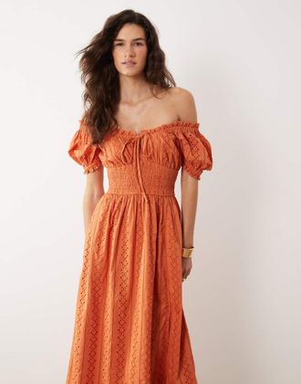 Miss Selfridge Robe longue tendance folk en broderie anglaise - Orange br&ucirc;l&eacute;