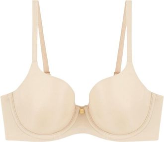 Triumph BH Body Make-Up Essentials