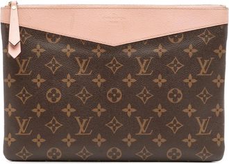 Louis Vuitton Clutches - Monogram Daily Pouch - Gr. unisize - in Braun - für Damen