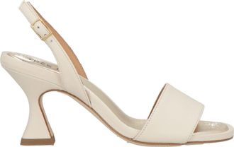 Tr&egrave;s Jolie SCHUHE - Sandalen auf YOOX.COM