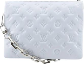 Louis Vuitton Pre-owned Coussin PM Monogram Embossed Lambskin Shoulder Bag - Femme - Pre-owned - Bleu - Taille: ONE Size