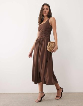 Nobody's Child Natalie - Robe mi-longue fronc&eacute;e &agrave; encolure carr&eacute;e en modal m&eacute;lang&eacute; - Chocolat-Marron