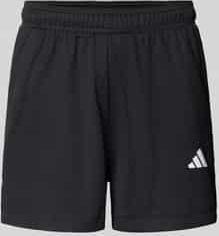 adidas Straight Fit Shorts mit Logo-Print in Mesh-Optik