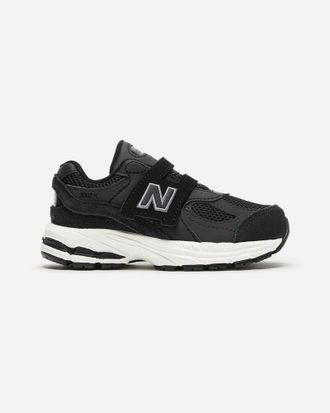 Arket Sneaker 2002 Von New Balance F&uuml;r Kleinkinder -Schwarz