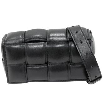 Bottega Veneta Pre-owned Padded Cassette Maxi Intrecciato Lammfell G&uuml;rteltasche - - Pre-owned - Herren - Schwarzk - ONE SIZE