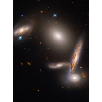 Artery8 Hubble Space Telescope Image Hickson Compact Group 40 A Cosmic Gravitational Dance Between Five Galaxies Isolated Spiral Elliptical Lenticular Group A