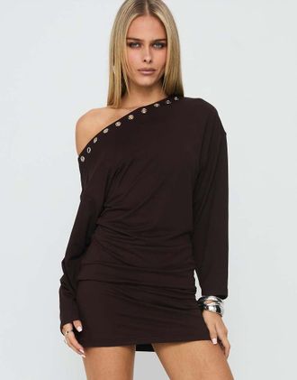 Princess Polly Sakaia - Schulterfreies, lang&auml;rmliges Minikleid in Braun mit Raffung und &Ouml;sen-Brown