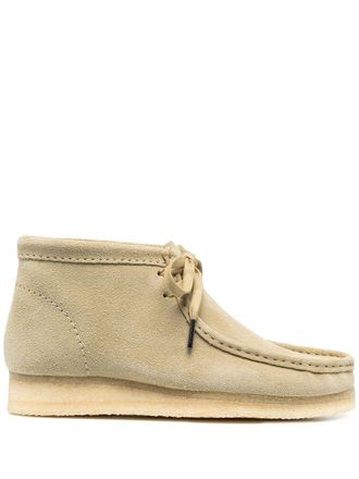Clarks Wallabee Wildlederstiefel - Nude