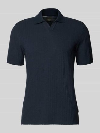 Bugatti Slim Fit Poloshirt mit Strukturmuster und V-Ausschnitt
