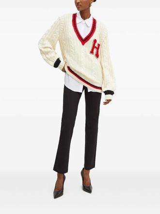 Silvian Heach pull en maille torsadée à ornements de perles - Tons neutres